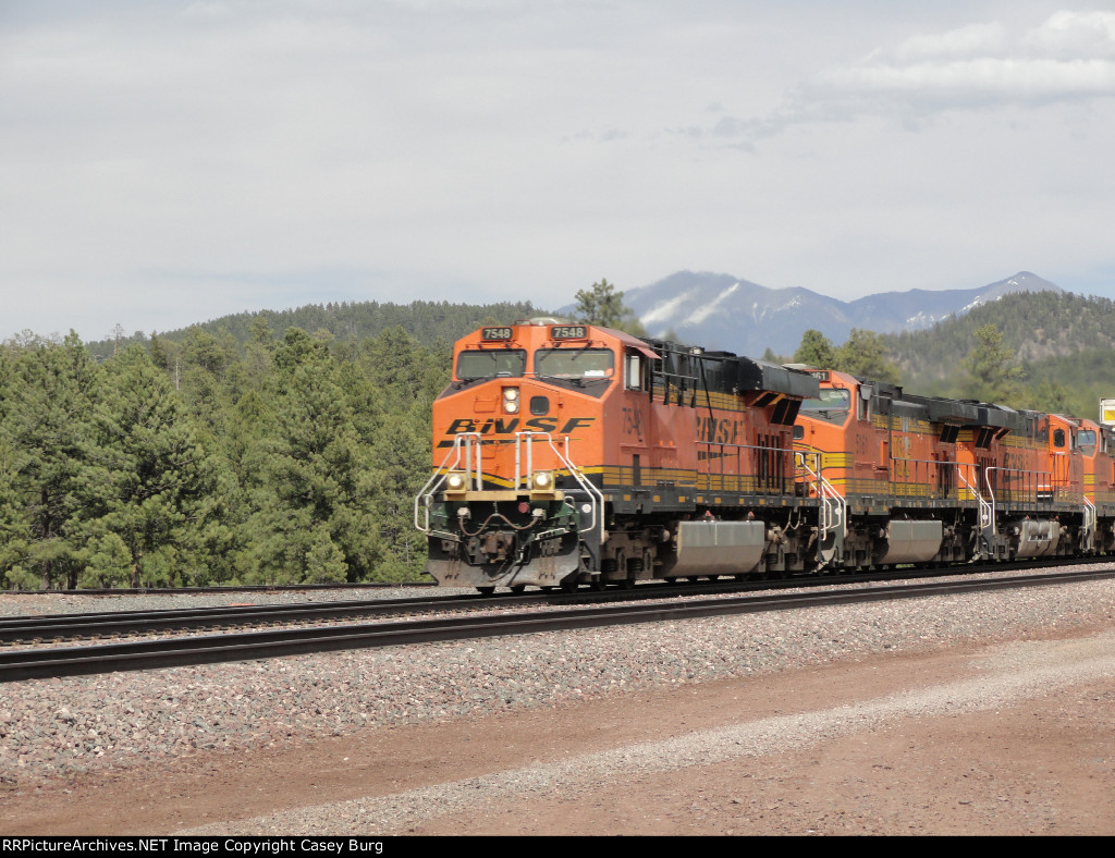 BNSF 7548